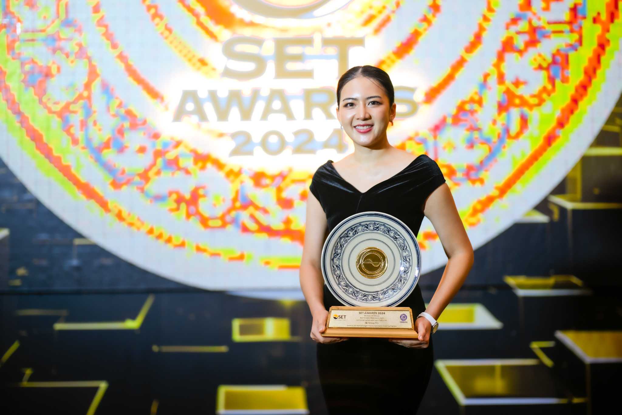 “IIG” คว้ารางวัลเกียรติยศ Best Investor Relations Awards จากเวที SET Awards 2024 | Share2Trade